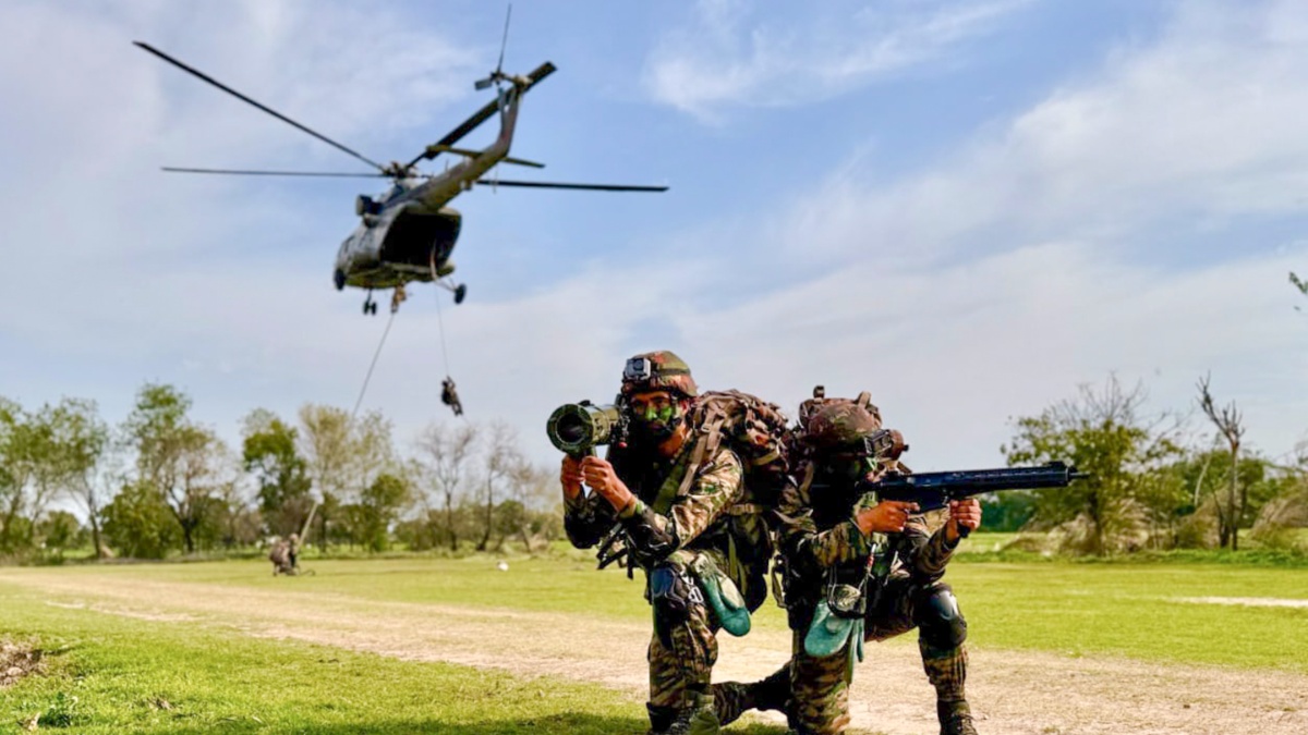 Pakistan violates ceasefire in Krishna Ghati Sector, Indian Army ...