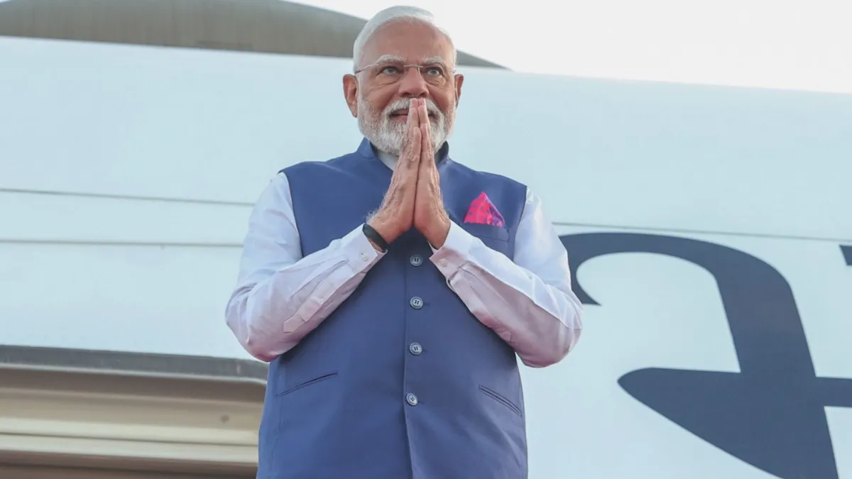 PM Modi reaches Bangkok to attend 6th BIMSTEC Summit, followed by Sri Lanka visit | World News ...