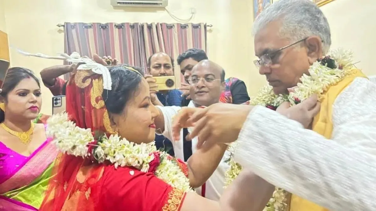 West Bengal: BJP leader Dilip Ghosh marries party colleague Rinku Majumdar | Watch | West-bengal ...