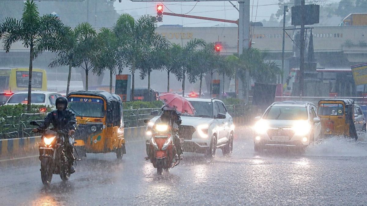 Rain alert! IMD issues warnings of thunderstorms in several districts in Tamil Nadu ...