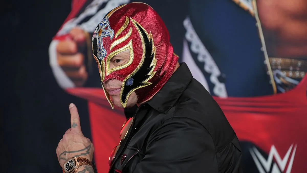 WWE Monday Night Raw Results and Highlights: Rey Mysterio's win, Roman ...