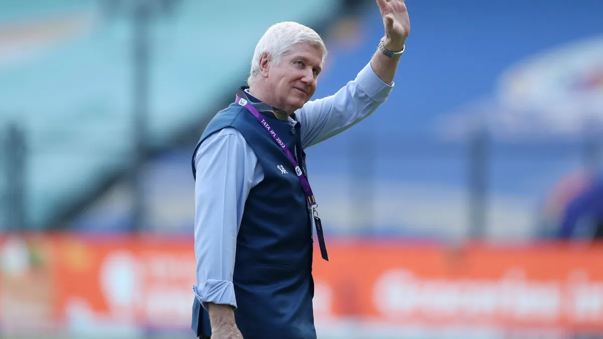 Veteran broadcaster Alan Wilkins returns to IPL after getting an all ...