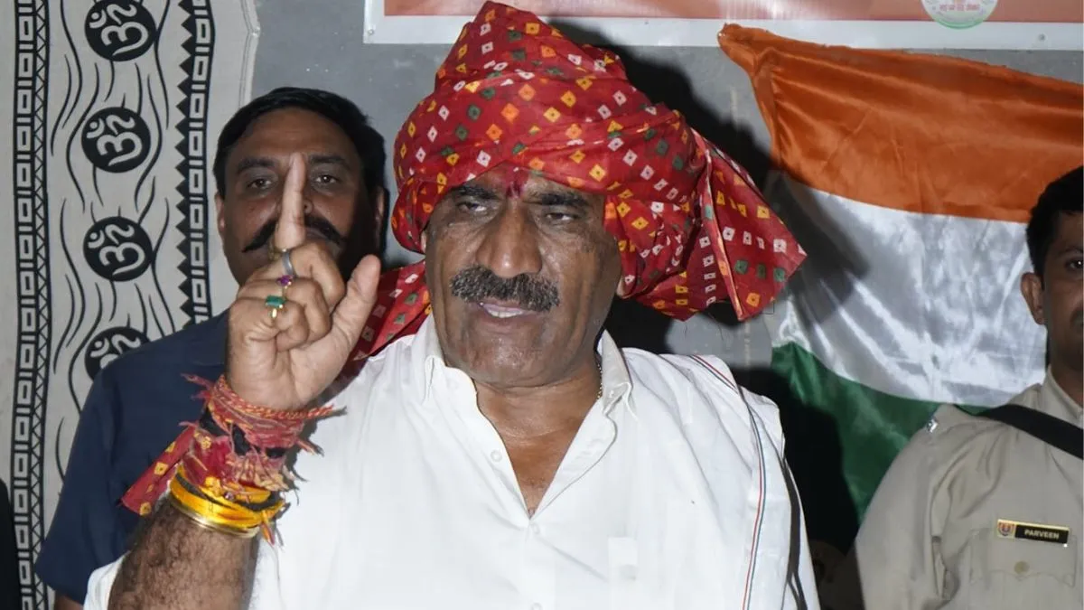 Former Haryana Congress MLA Dharam Singh Chhoker arrested in Rs 1,500 ...