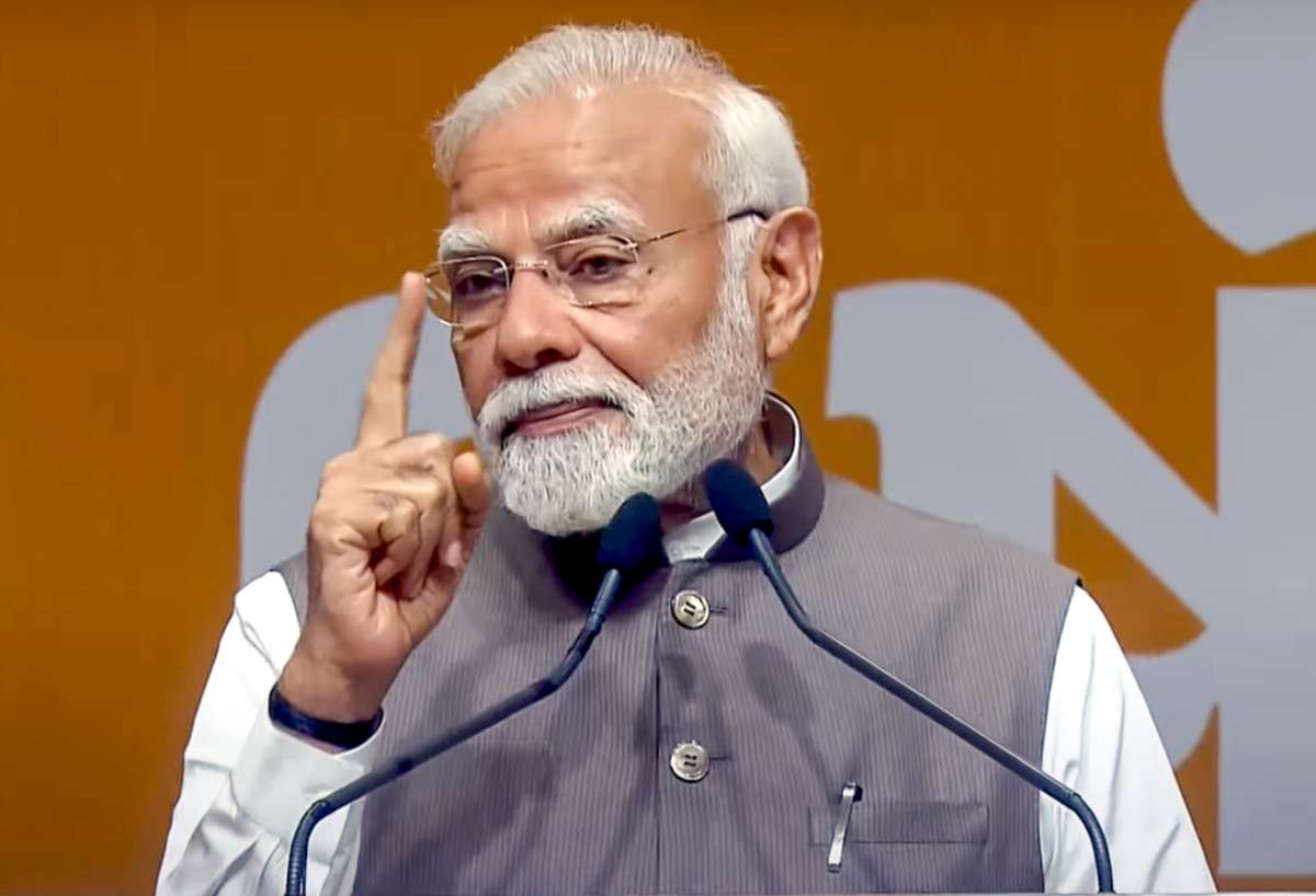 PM Narendra Modi in Gandhinagar: 'Sardar Patel wanted army to take back PoK, his advice was ...