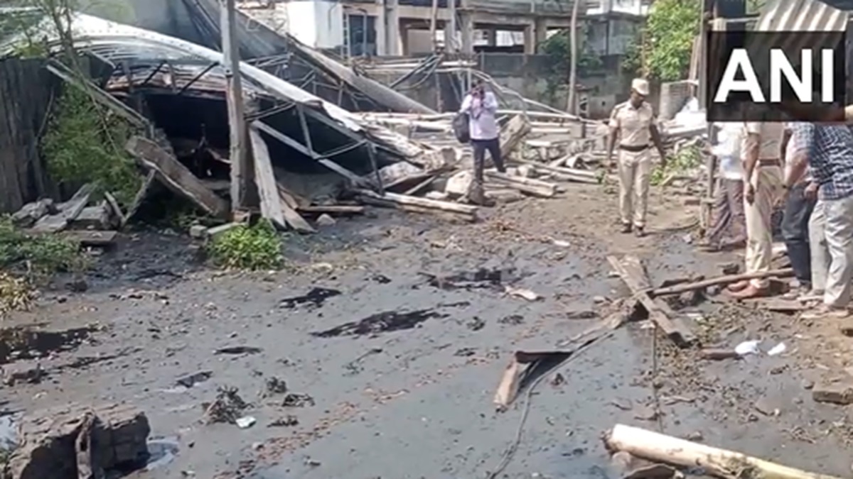 Tamil Nadu tragedy: 20 injured as sewage tank explodes at factory in ...