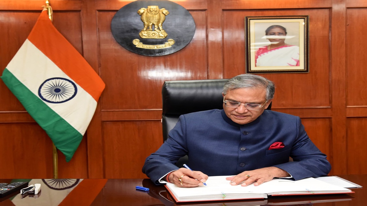 Election Commission introduces key reforms to enhance electoral roll ...