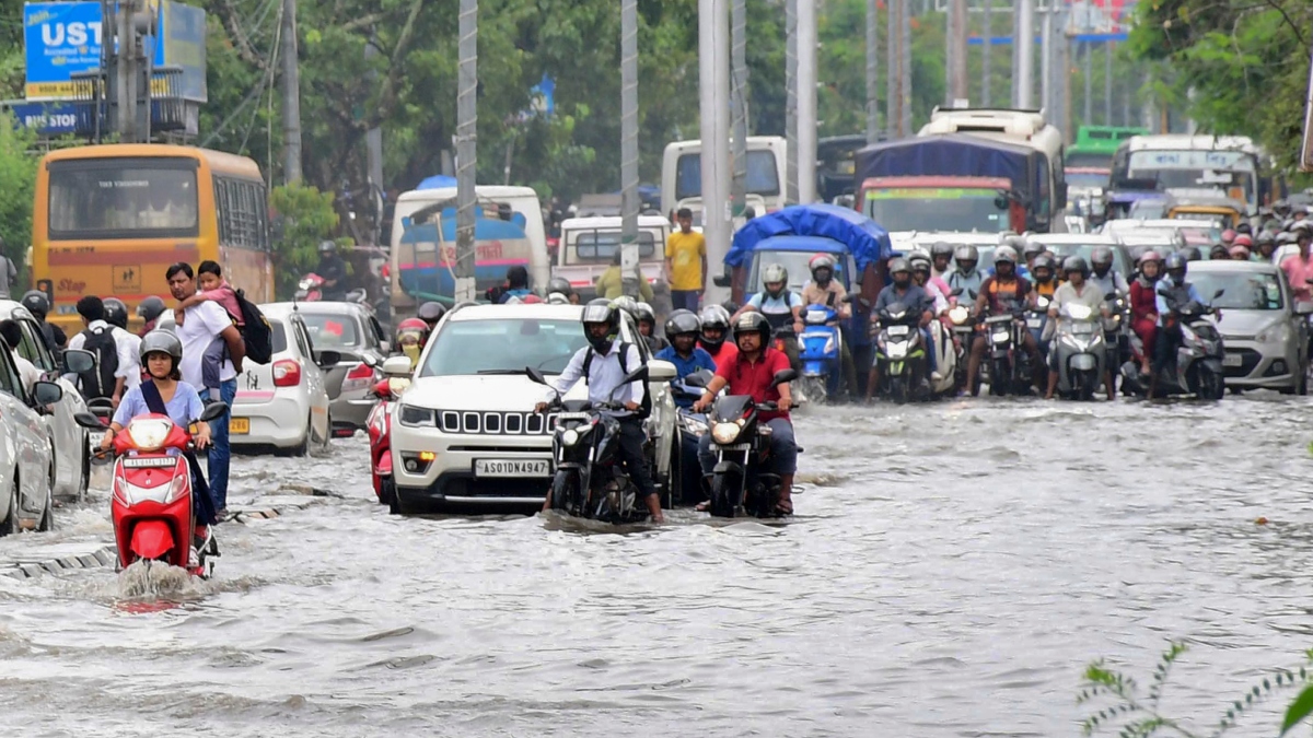 IMD issues red alert in Assam: Guwahati hit by severe flooding amid ...