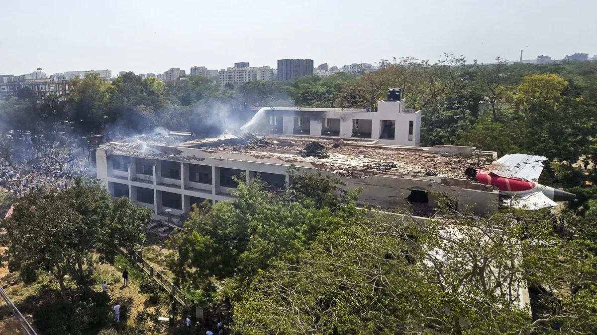 Air India plane crashes into Ahmedabad's BJ Medical College hostel ...