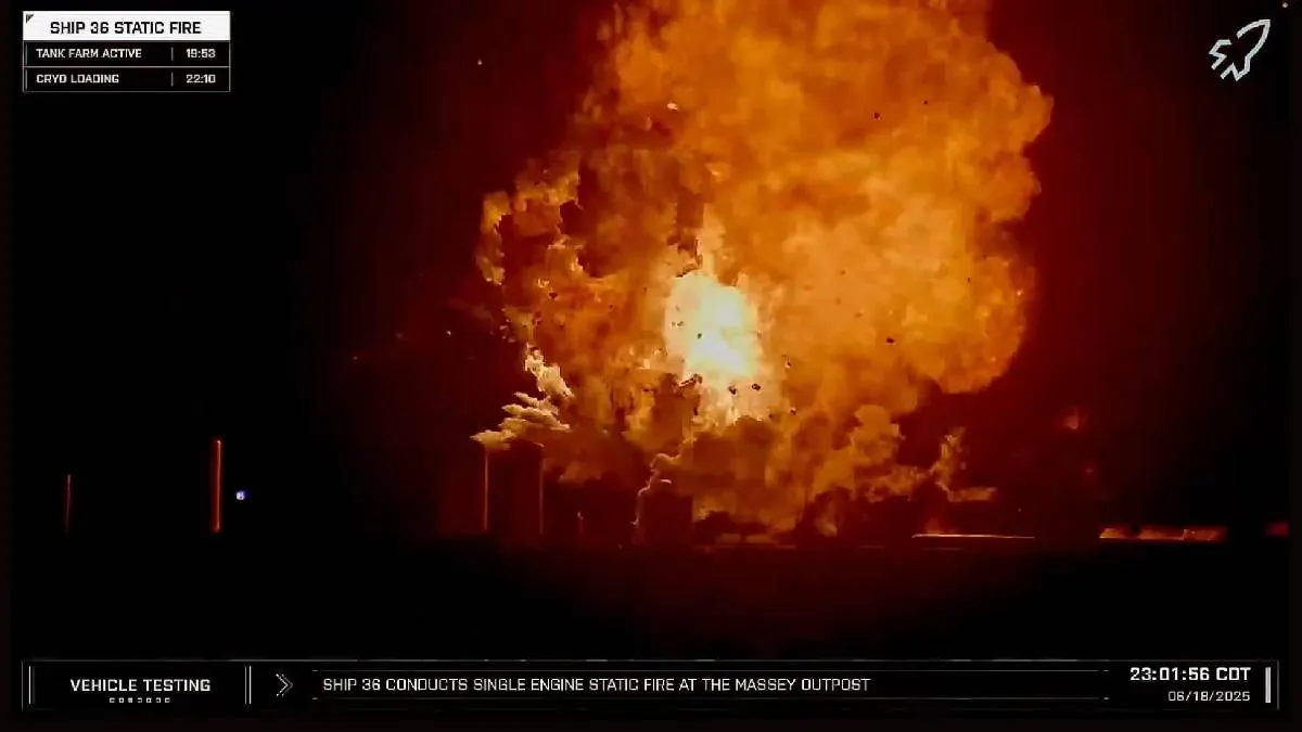 Big explosion rocks Elon Musk's SpaceX facility during Starship test ...
