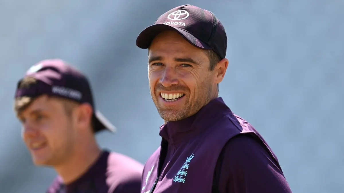 Tim Southee, England's bowling consultant, defends Ben Stokes' bowling first decision against ...