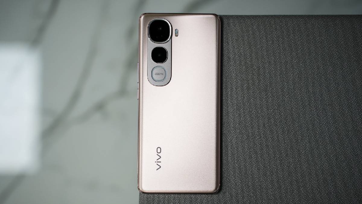 Vivo's new Y400 Pro offers affordable 5G with massive 5500mAh battery ...