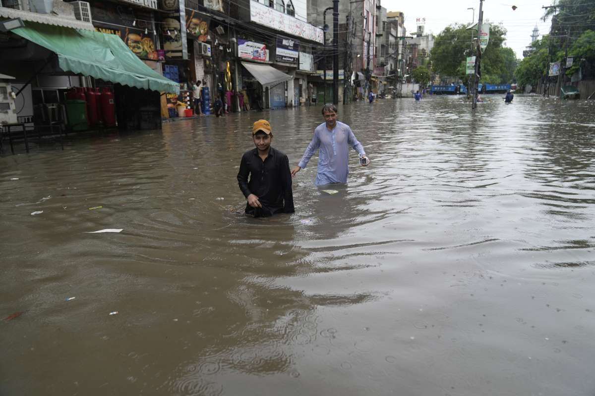 Mumbai weather: Heavy rains lash city; Andheri subway closed, IMD issues alert | Maharashtra ...
