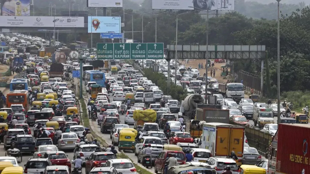 Bengaluru rolls out adaptive traffic control at signals | What it means ...