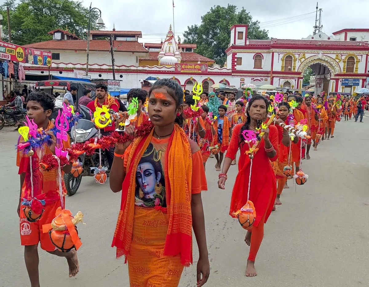 QR code for eateries: SC asks hotel owners along Kanwar Yatra route to ...