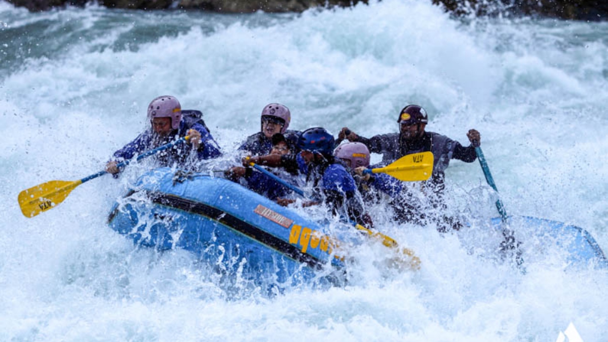 Arunachal Pradesh's thrilling water sport rafting gets global ...