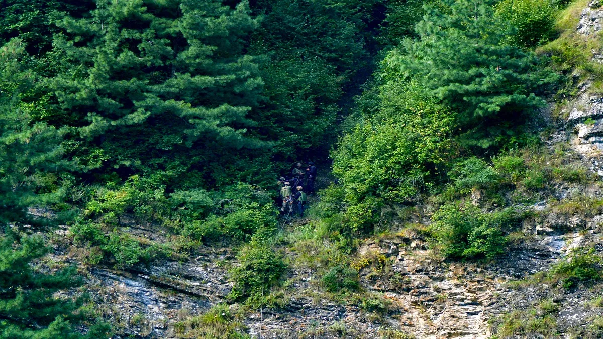 Operation Chhatru: Encounter underway between security forces and terrorists in J-K's Kishtwar ...