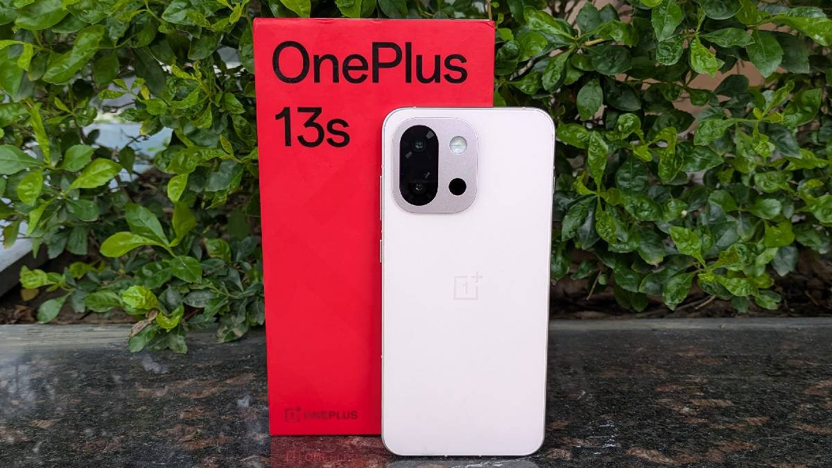 OnePlus 13, 13s get Rs 10,000 price drop during Amazon Prime Day ...