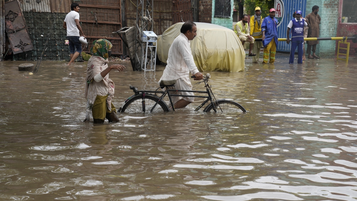Pakistan monsoon horror: Over 200 killed, 560 injured amid relentless ...
