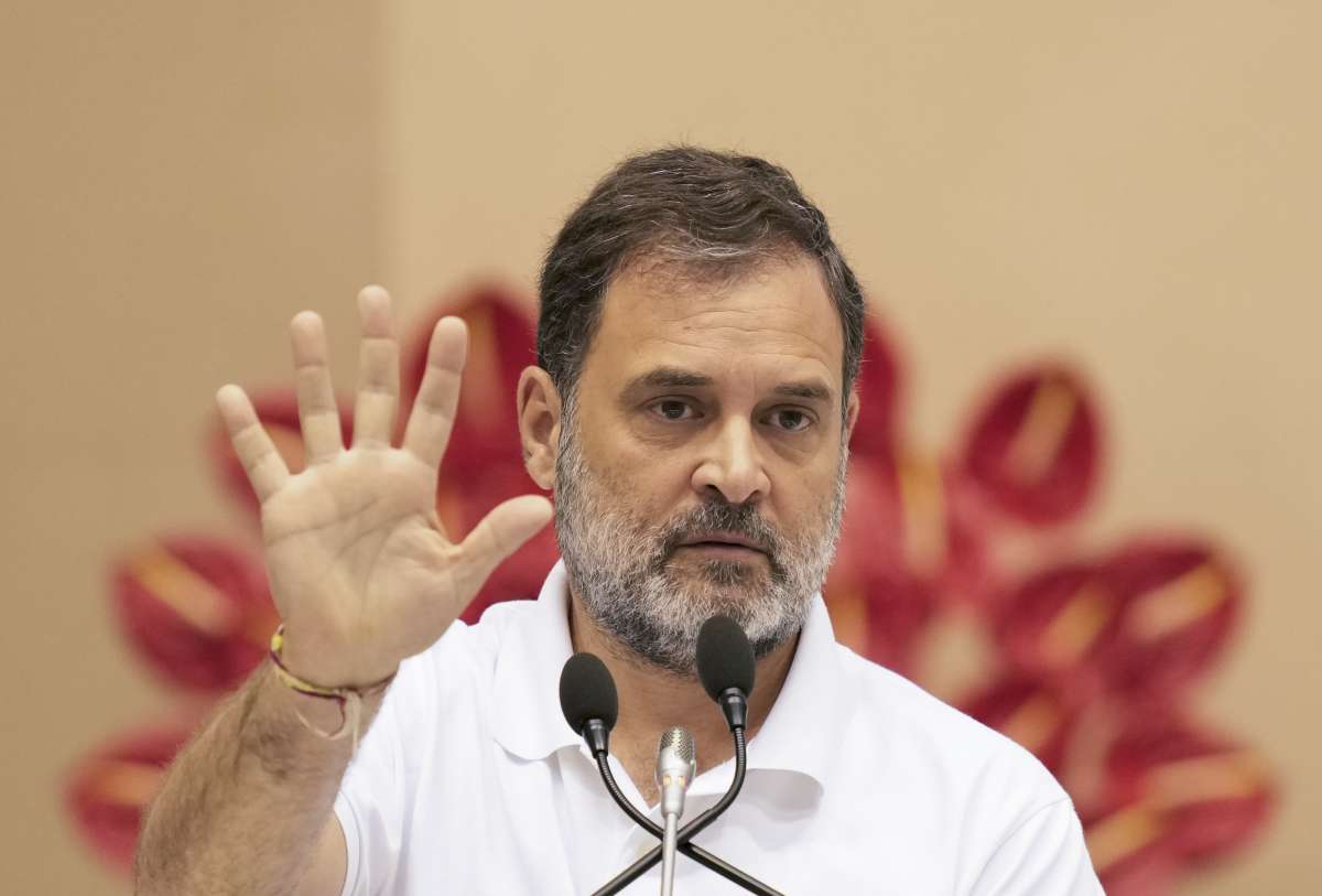 Rahul vs EC: Poll body bashes vote theft claims, shows unanswered ...