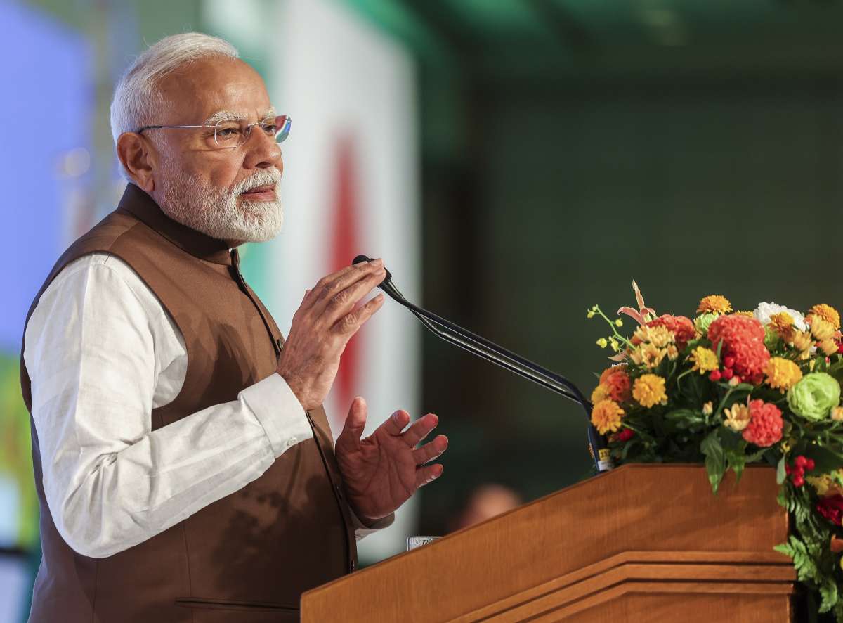 PM Modi confirms ISRO-JAXA partnership for Chandrayaan-5 mission in ...