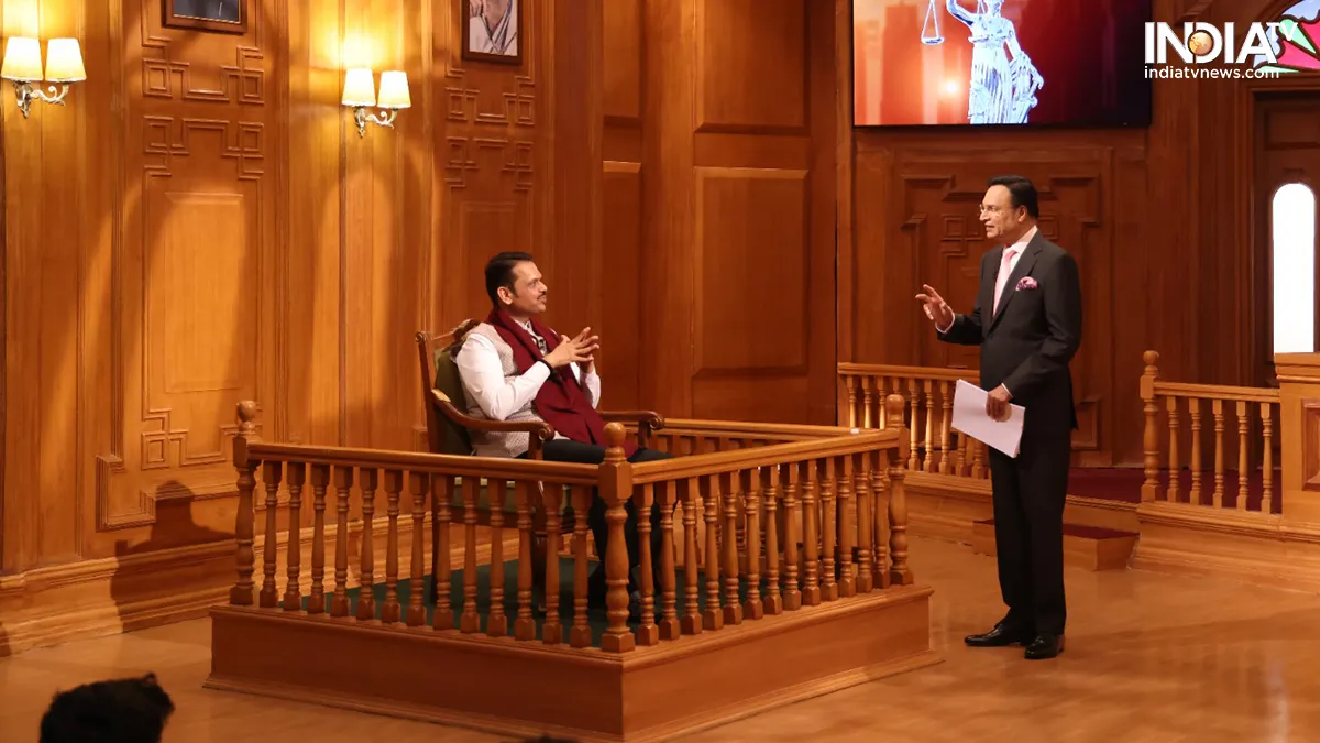 We formed the 80-hour govt after speaking to Sharad Pawar: Fadnavis in ...