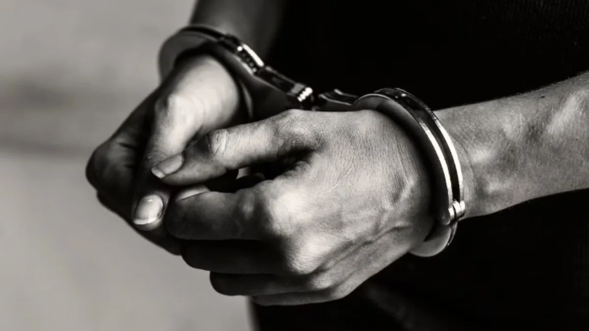 Delhi: Two sharpshooters of Nandu gang arrested after encounter in ...