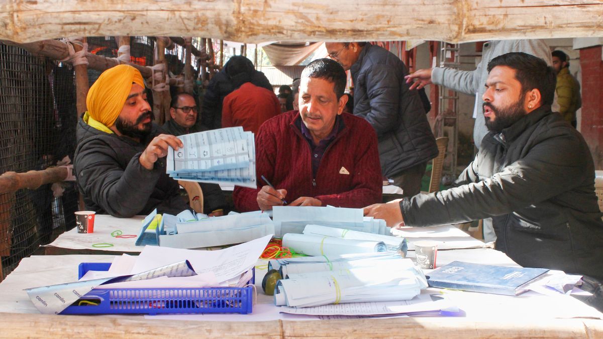 Will EC launch Bihar-like voter list revision in Bengal amid BJP's claim of 1 cr 'illegal ...