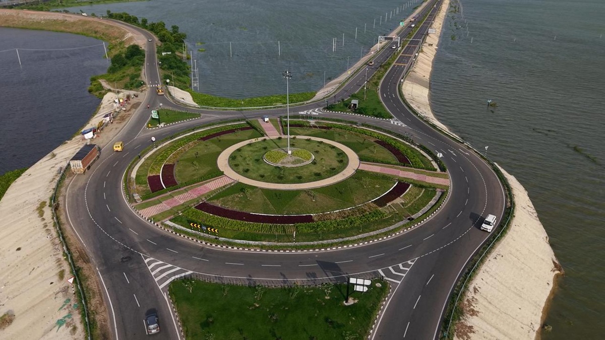 PM Modi inaugurates India's widest bridge in Bihar: Check length ...