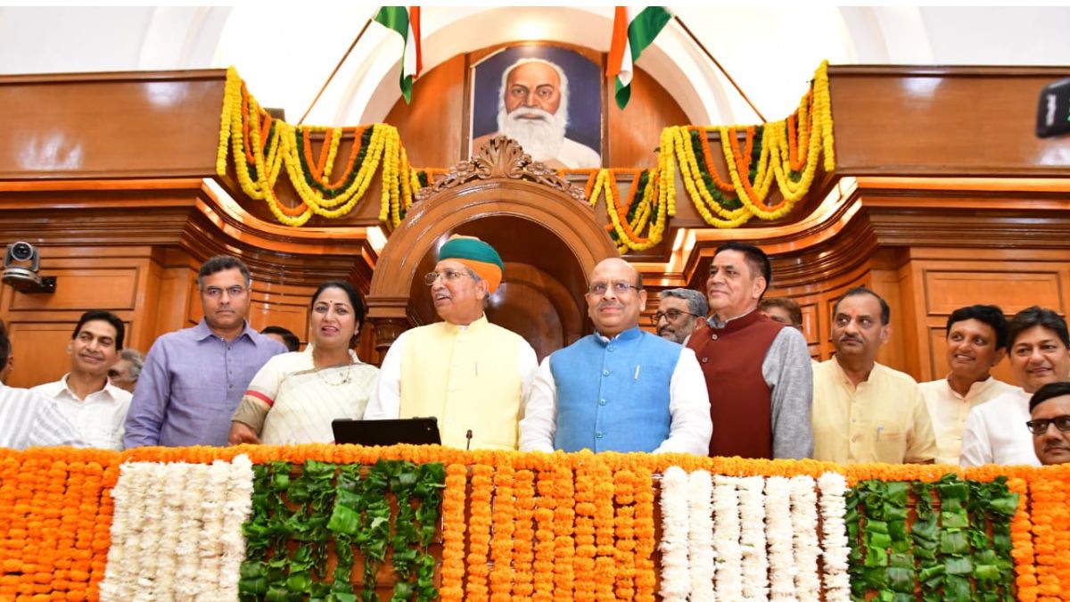 Delhi assembly goes fully digital for Monsoon Session; CM Gupta, MLAs participate in training ...