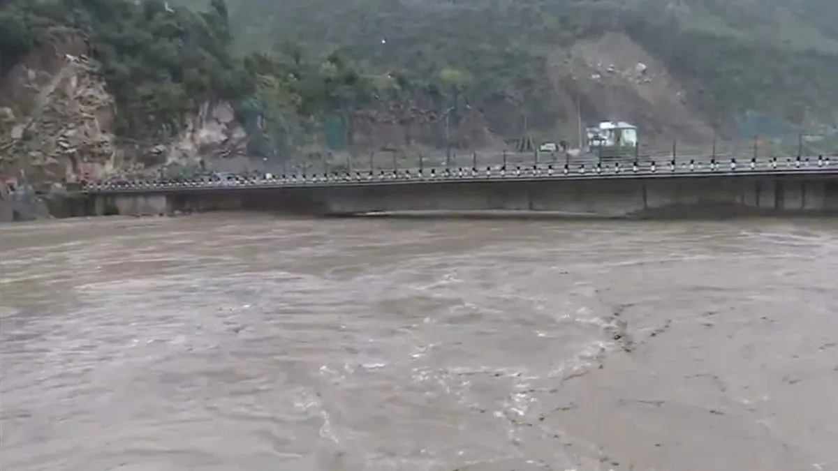 Doda cloudburst: Three killed amid flash floods in JK's Gandhor, Thathri; several houses damaged ...