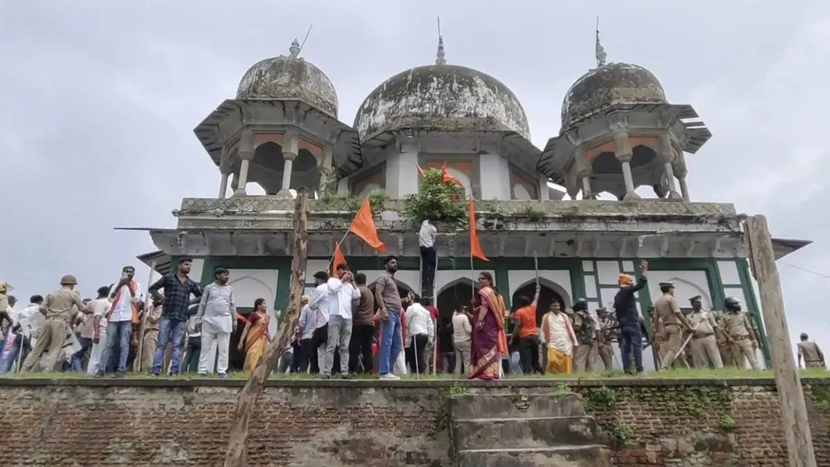 Fatehpur bans gatherings near disputed mausoleum amid security alert ...