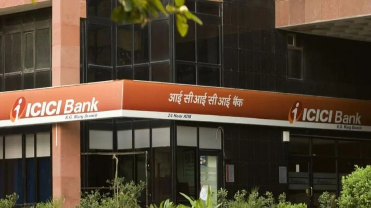 ICICI bank raises minimum balance bar in savings accounts to Rs 50,000 ...