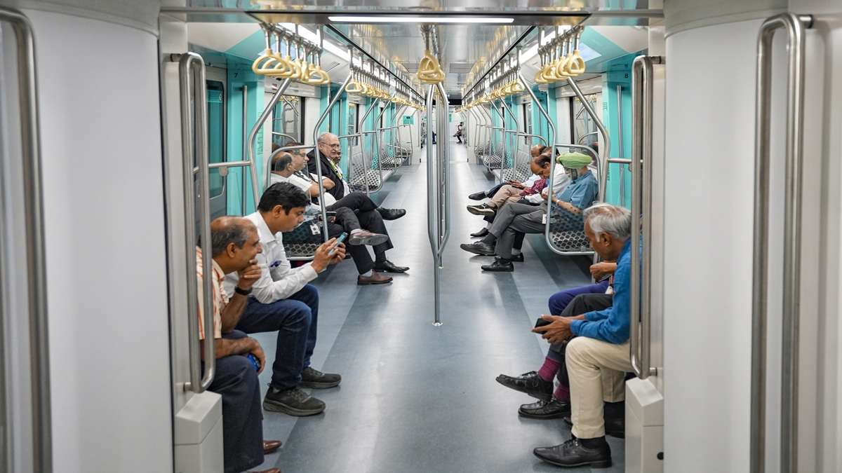 Ganesh Chaturthi 2025: Mumbai Metro extends timings of line 2A and 7 till midnight for ...