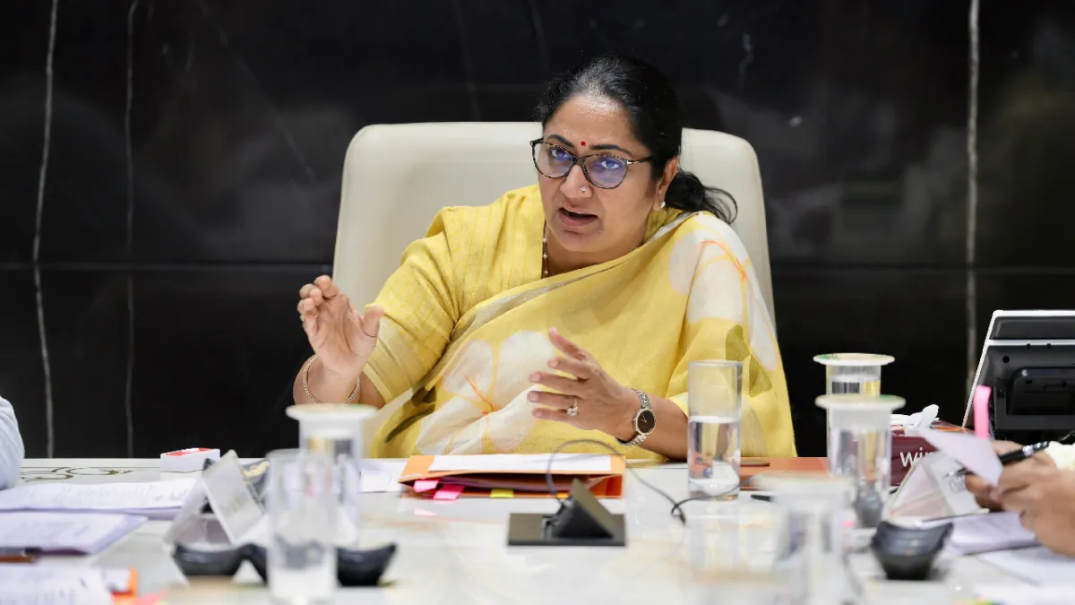 Rekha Gupta attacked: Accused slapped Delhi CM, tried to pull her hair ...