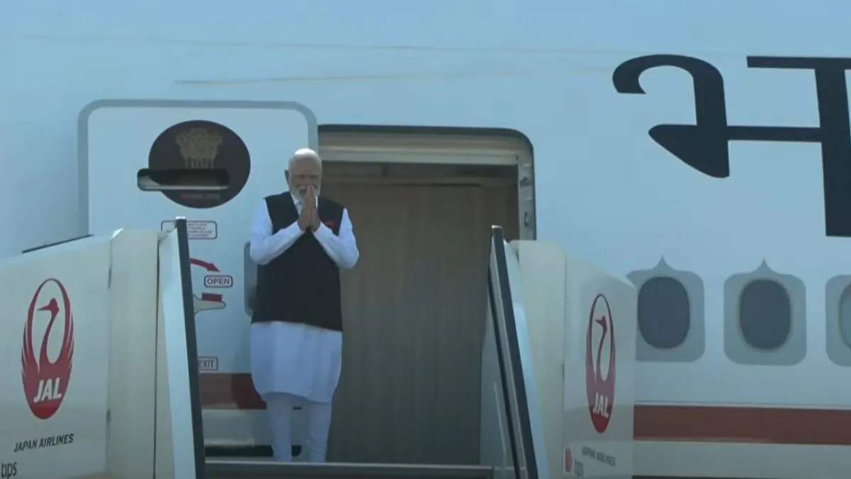 PM Modi Japan visit: PM emplanes for China's Tianjin to attend SCO Summit | Highlights | India ...