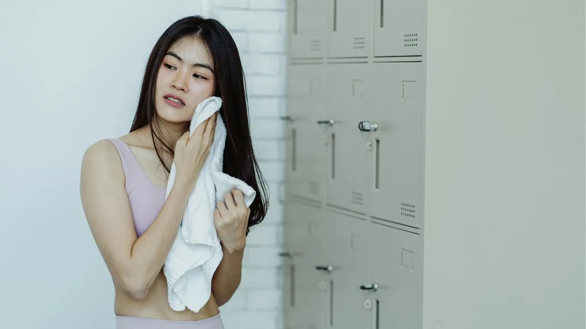 Why do some people sweat more than others? Explained by a doctor ...