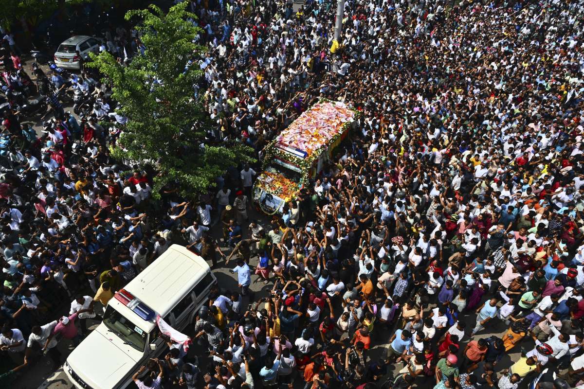 Zubeen Garg funeral procession: Will schools, colleges and shops remain open in Assam today ...