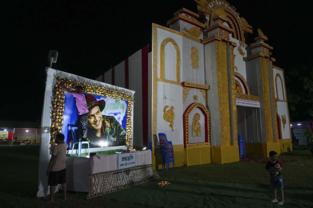 Zubeen Garg's bandmate claims his manager may have 'poisoned' him | India News – India TV