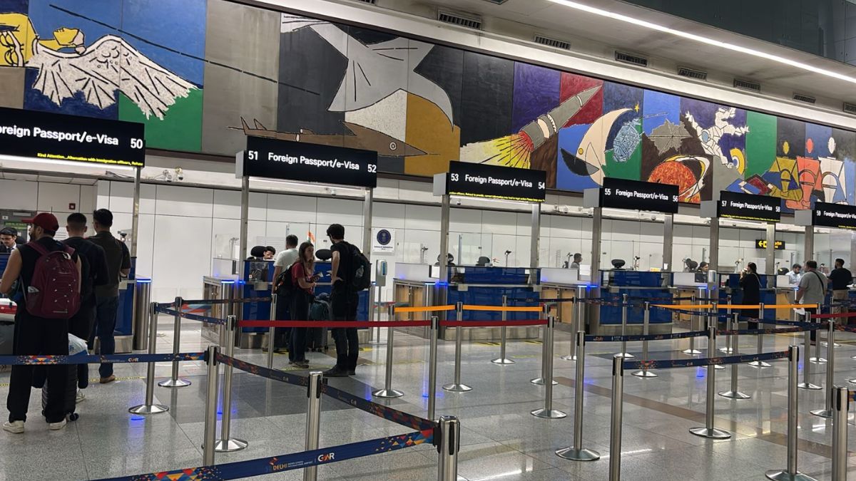 Good news for foreign travellers: Delhi Airport introduces E-Arrival Card facility from October ...