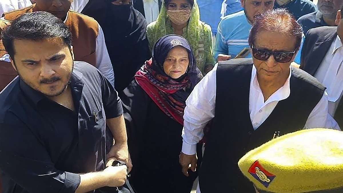 Azam Khan, Samajwadi Party leader, walks out of jail after 23 months ...