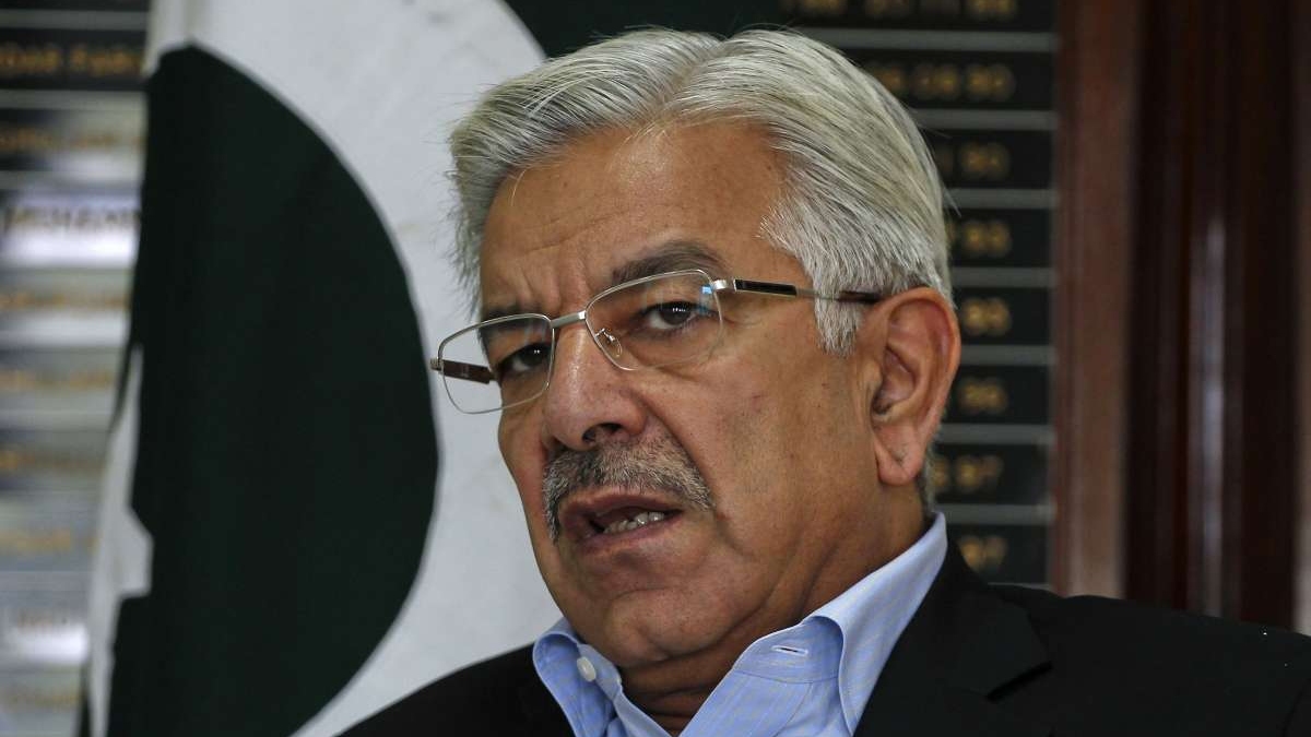 Pakistan's defence minister claims Saudi Arabia will defend Pakistan in ...