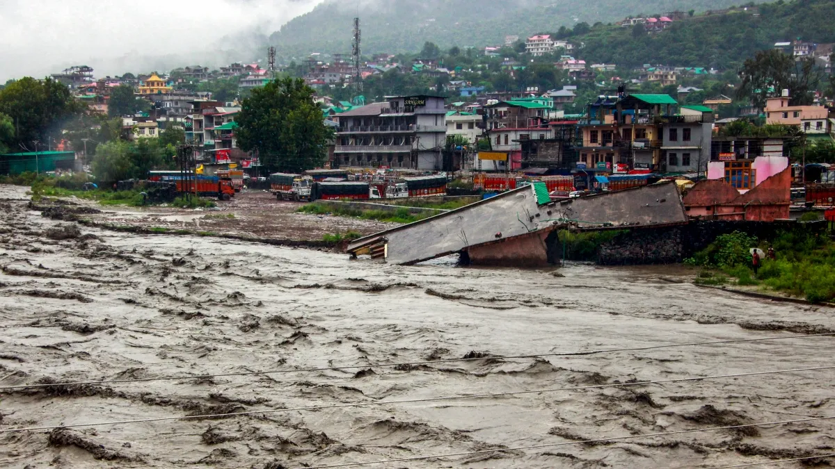 Monsoon fury in Himachal Pradesh: 355 dead so far, IAF rescues stranded pilgrims amid widespread ...