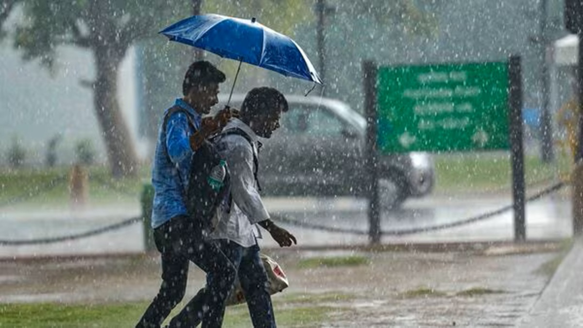 Delhi-NCR weather: Several regions witness sudden rainfall amid Dussehra festivities | India ...