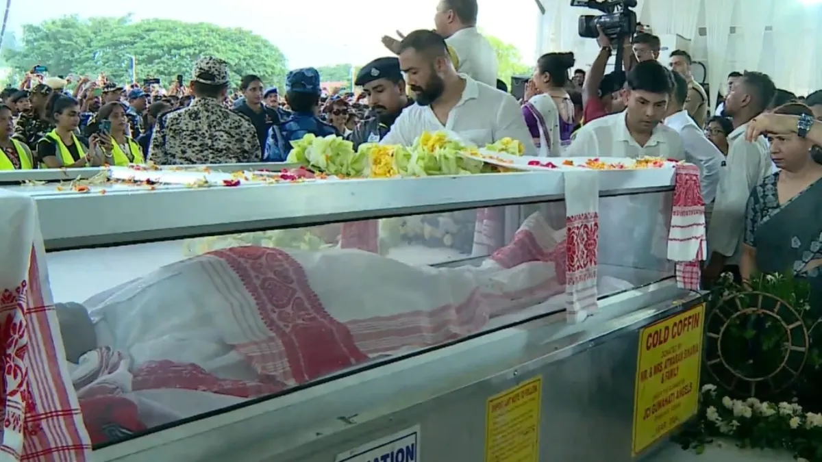 Zubeen Garg's death: When teary-eyed Guwahati airport staff received singer's mortal remains ...