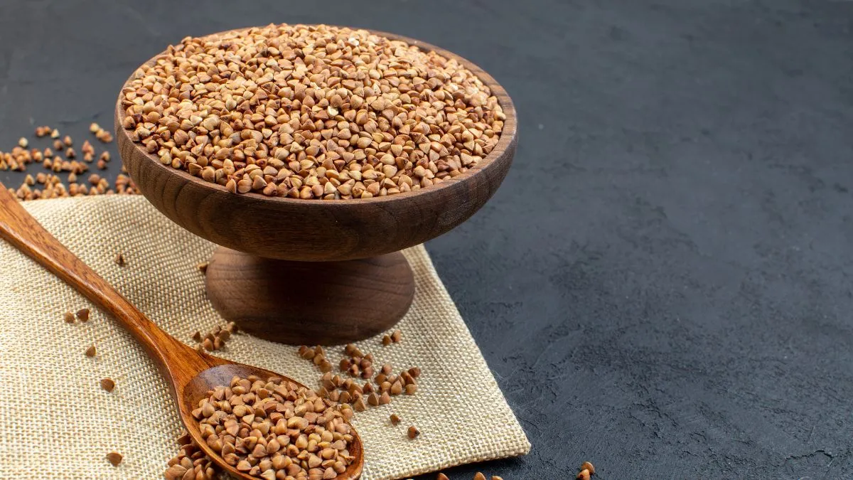 Kuttu roti recipe | Navratri 2025: Easy hacks to make soft and tasty ...