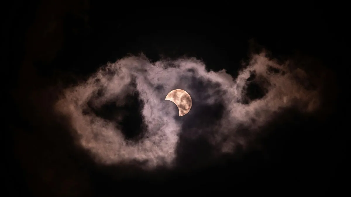 Chandra Grahan 2025 FAQs: From Sutak timings to food rules, all you ...