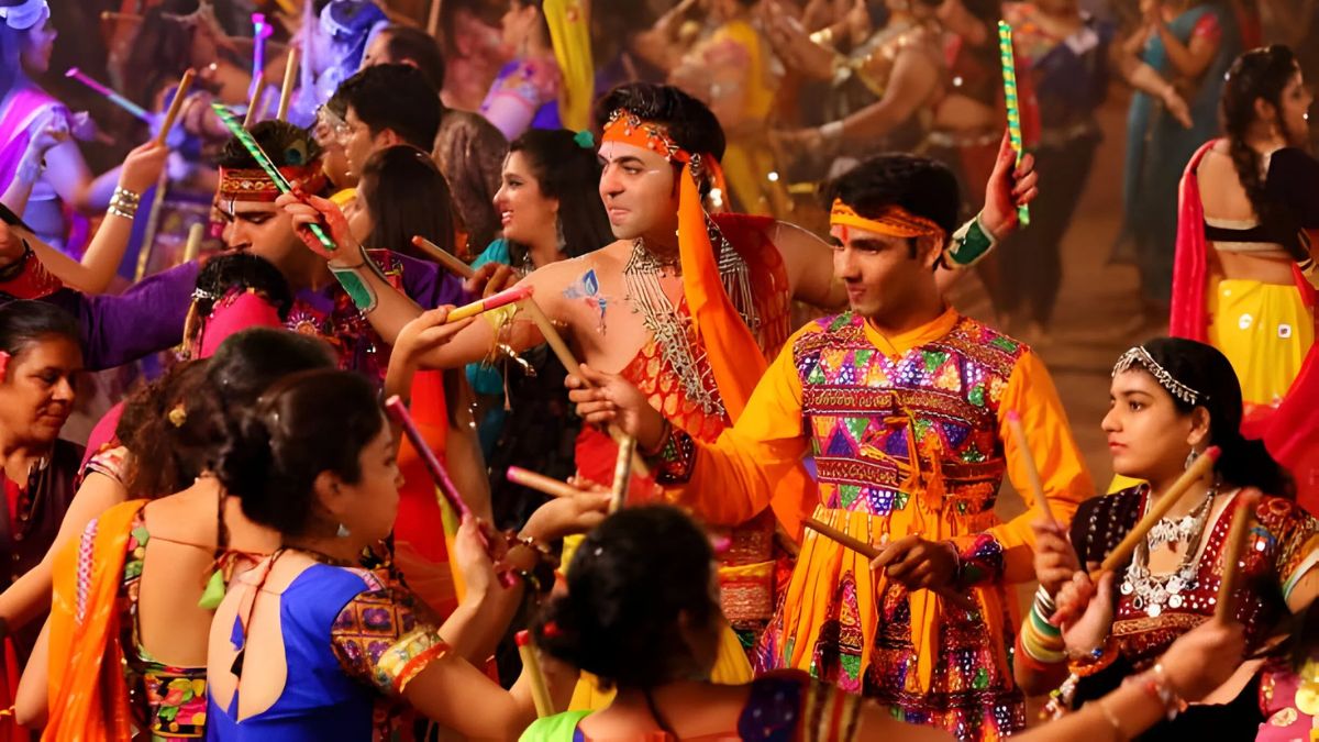 Garba nights in Hyderabad 2025: Dandiya events, venues and tickets ...