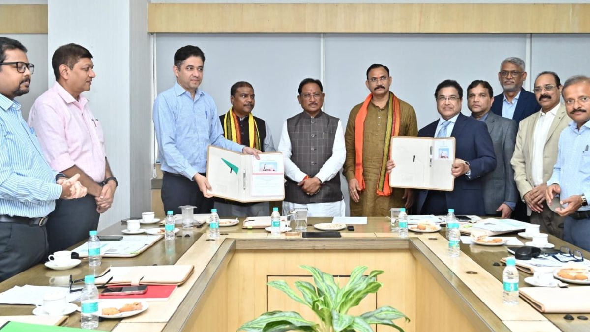 Chhattisgarh CM Vishnu Deo Sai inks landmark MoU for Rs 200 cr super speciality hospital in ...