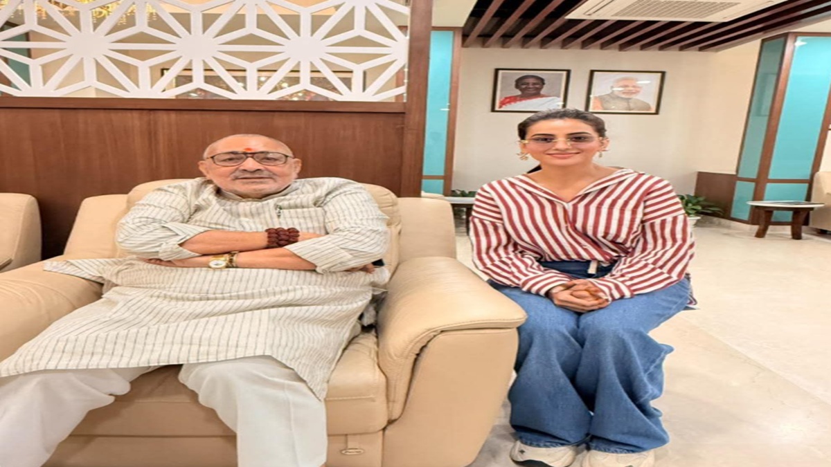 Bihar Assembly Elections 2025: Akshara Singh's meeting with Giriraj ...
