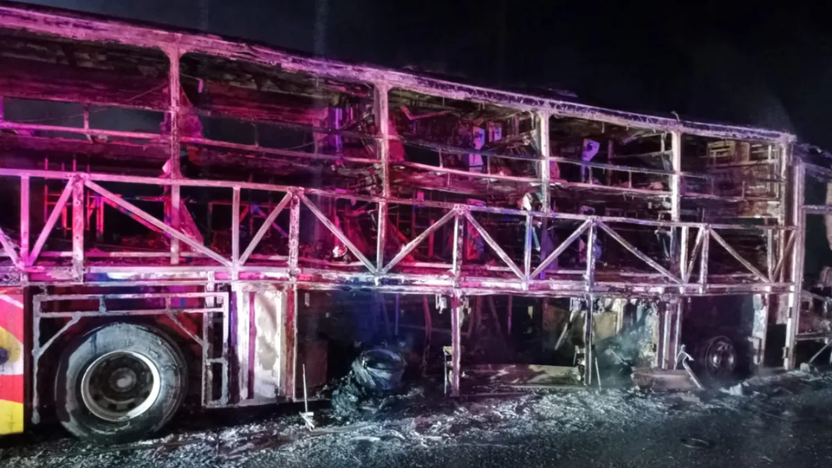Kurnool bus accident At least 20 killed after bus with 42 people on ...